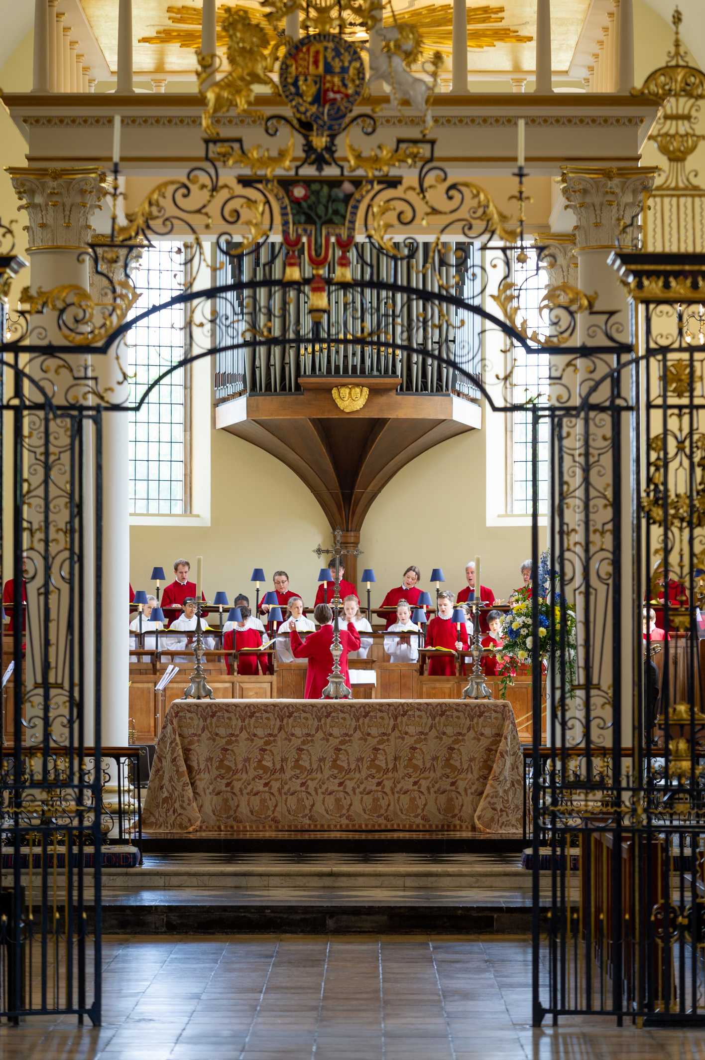 Photos - Alexander Binns