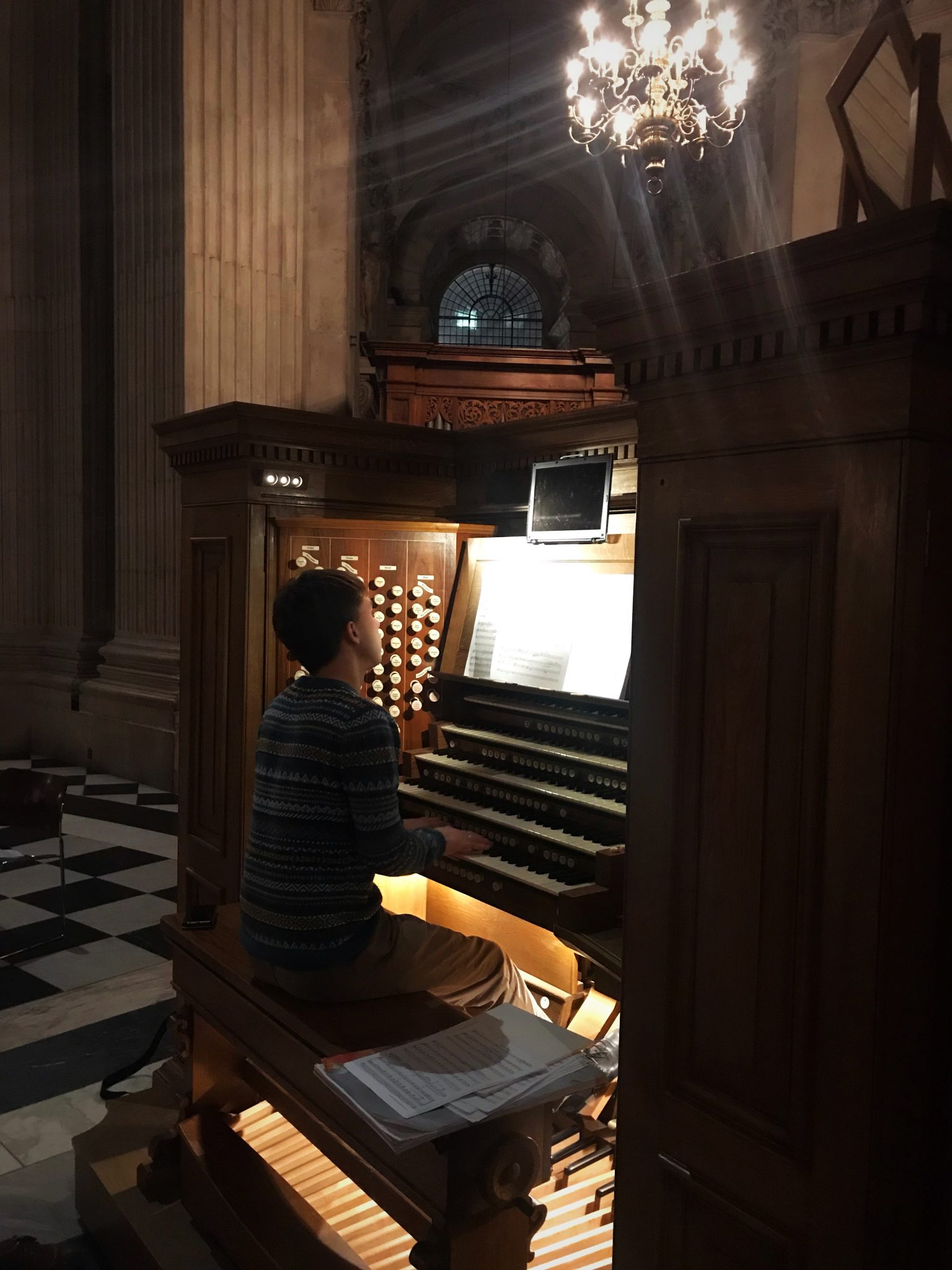 Photos - Alexander Binns